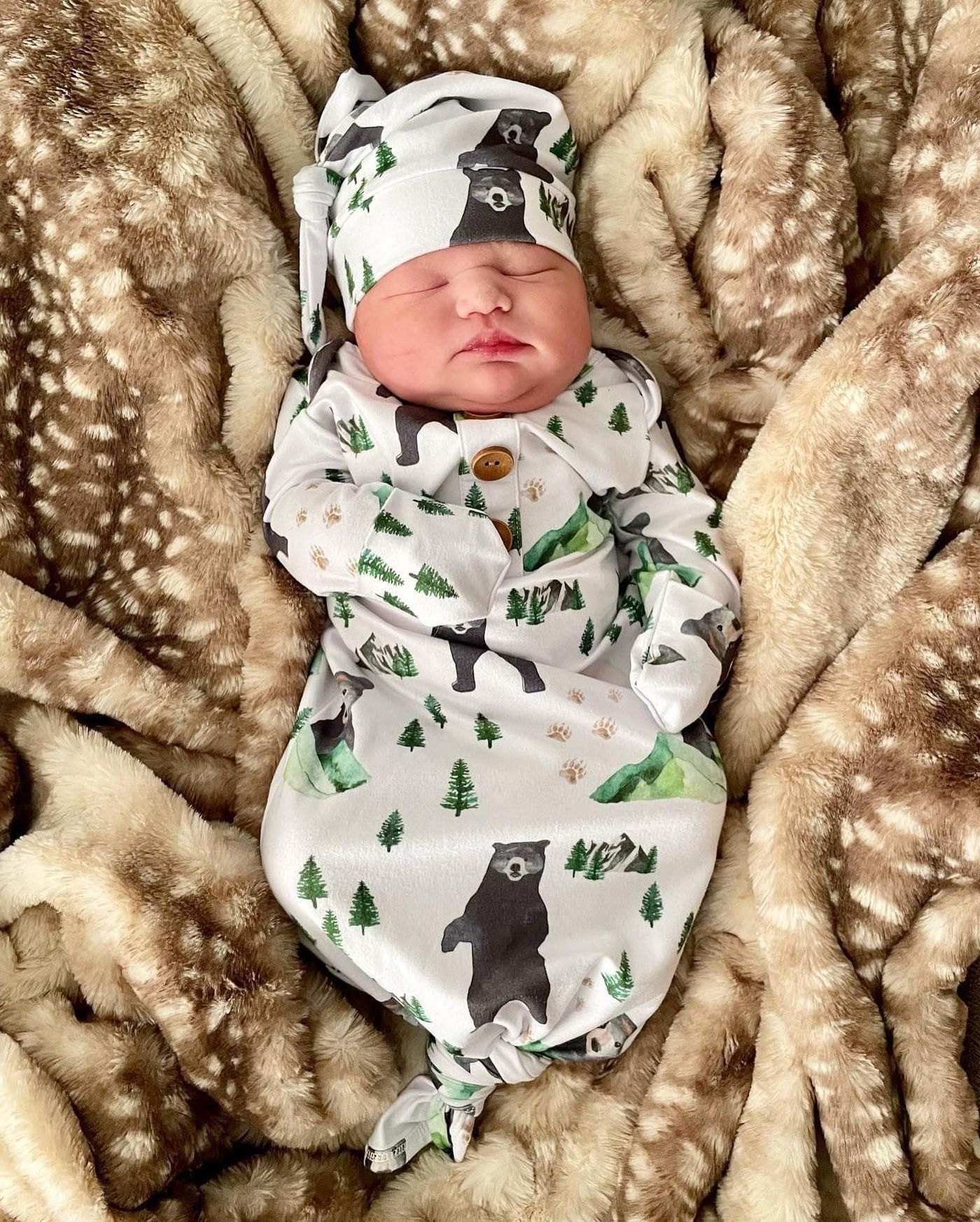Elliott Hudson 🦌 | Heartbeat Midwifery